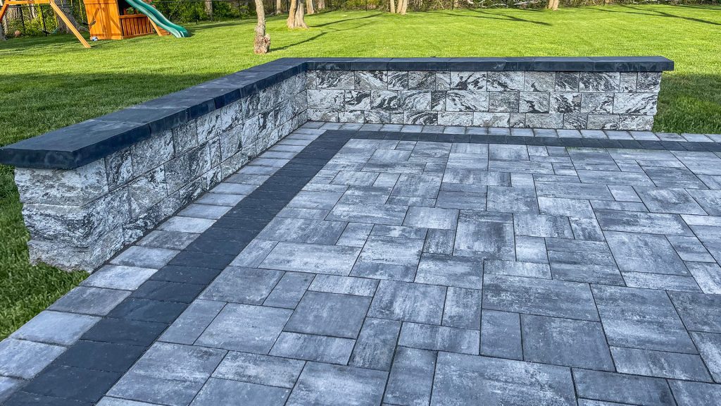 Suffolk County Premier Stone Seating Wall