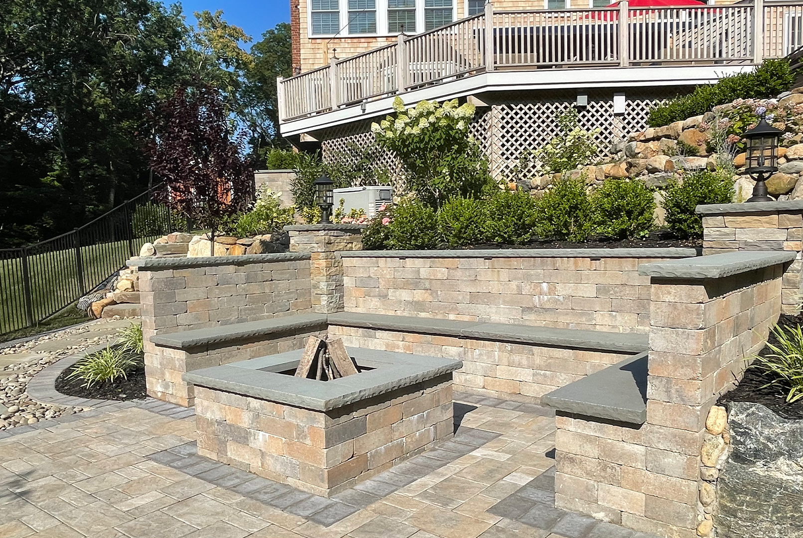 New Hampshire’s Premier Stone Seating Wall